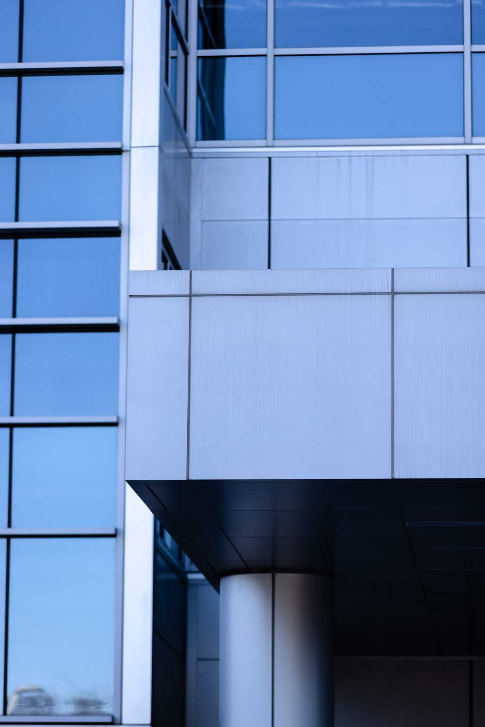 Baylor Scott & White McKinney - Metal Wall Panels | EWS Texas